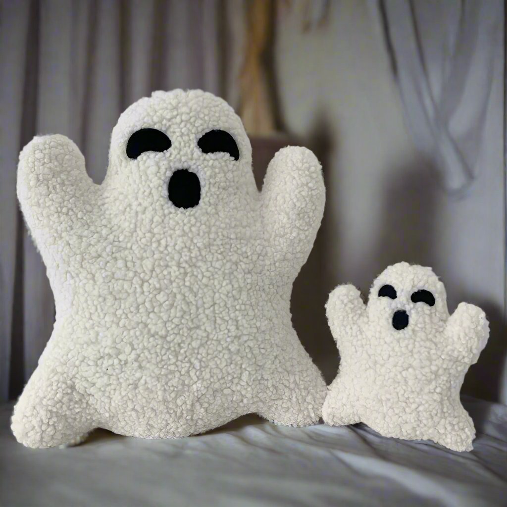 Boo Buddies 👻 – Plushie Pals